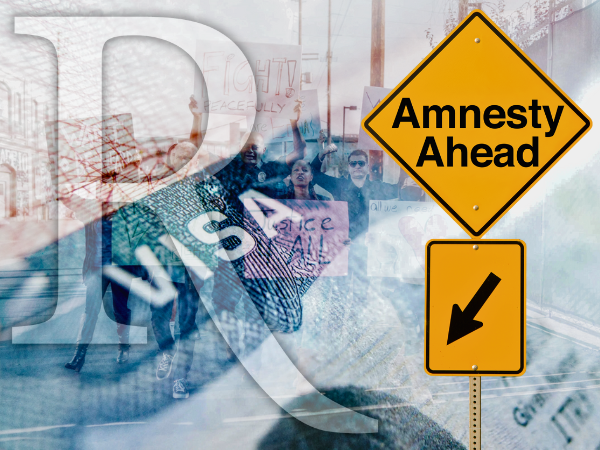 70% of Democrats Want Amnesty for Illegal Immigrants - Rasmussen Reports®